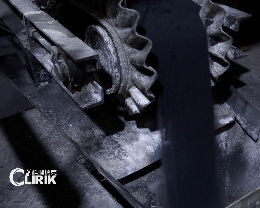 Battery grinding into ultra-fine lithium powder process - Mining ...